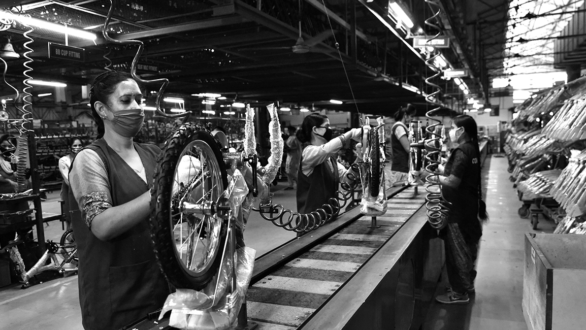 About Us - India's Largest Manufacturer of Bicycles| Hero Cycles